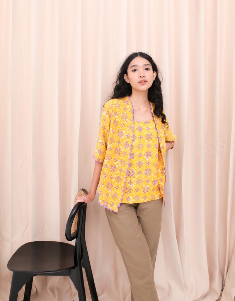 Vintage Batik Kebaya Kuning Lila Acak - Non&Nik