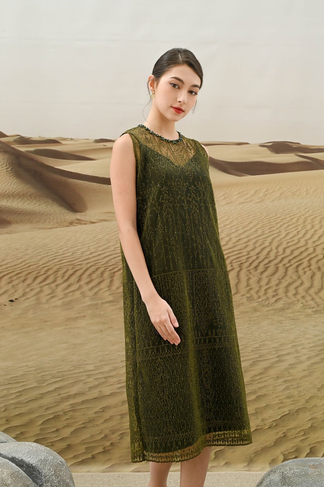 PO Chanelle pleated dress Dark Olive - Non&Nik